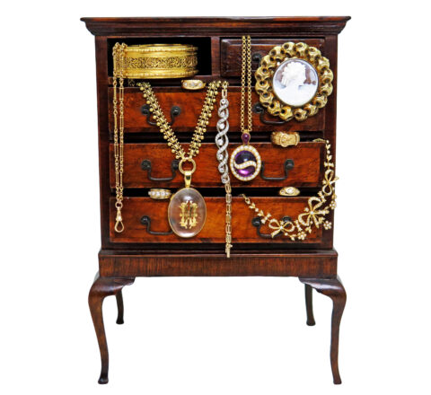 Kay's Antiques | Jewellery and Silverware